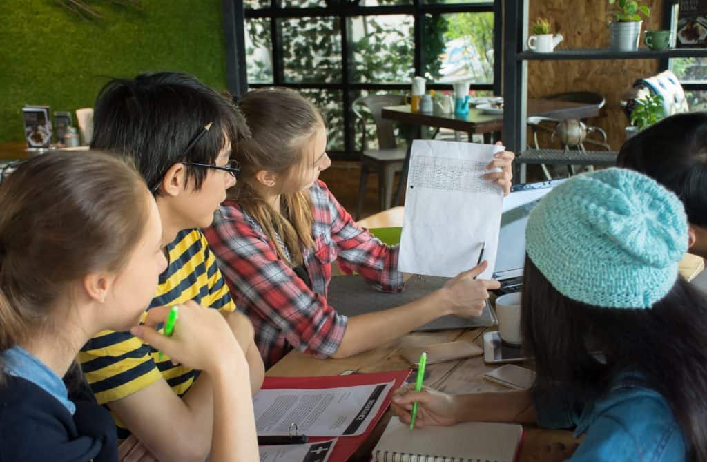 Co-operative learning - THE EDUCATION HUB