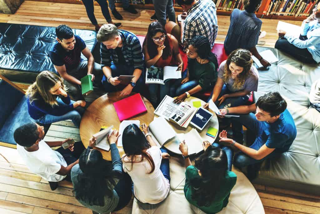 How to support student autonomy and enhance motivation - THE EDUCATION HUB
