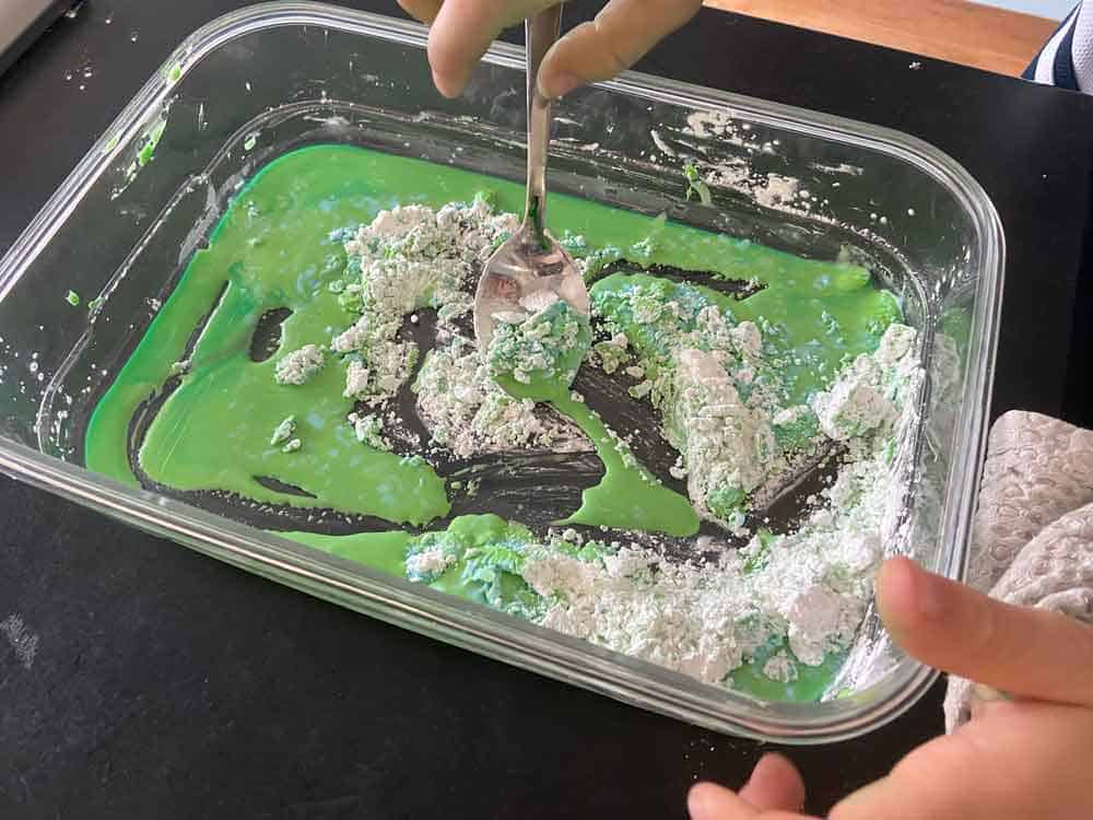 Gloop! - THE EDUCATION HUB