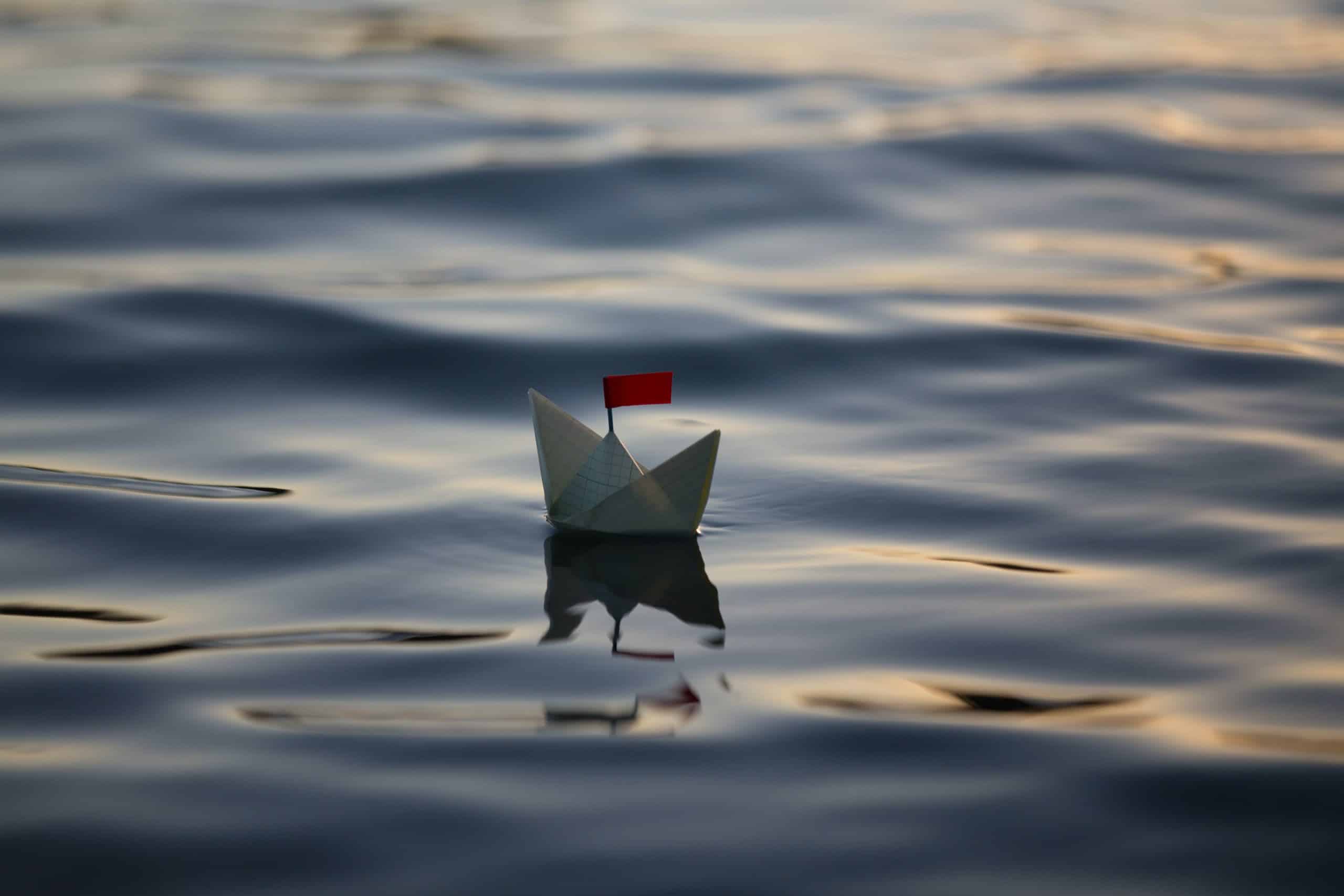 Build an unsinkable boat - THE EDUCATION HUB