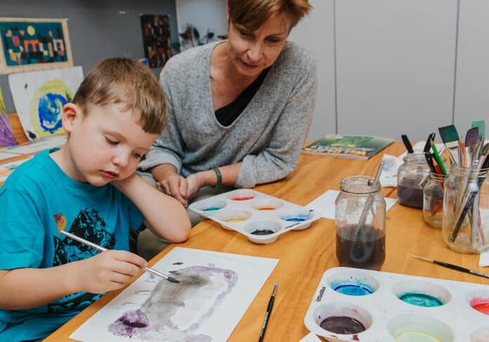 Visual arts in early childhood education - THE EDUCATION HUB